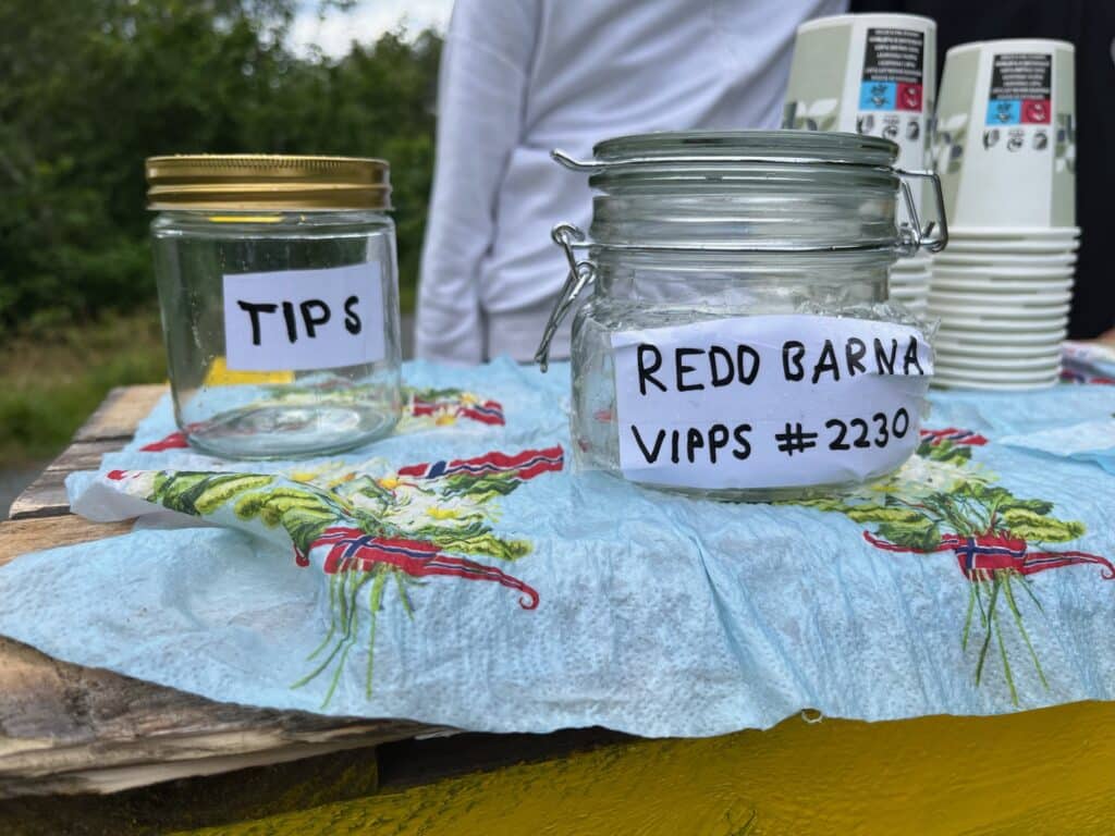 Basar i Ålesund - Redd Barna